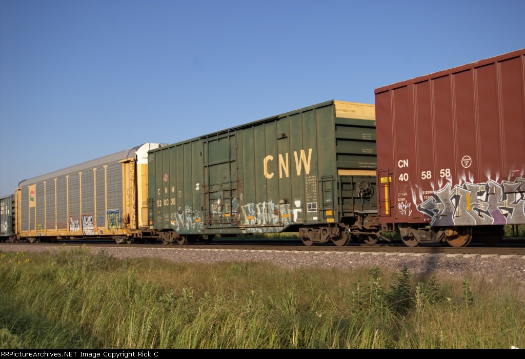 CNW 520035